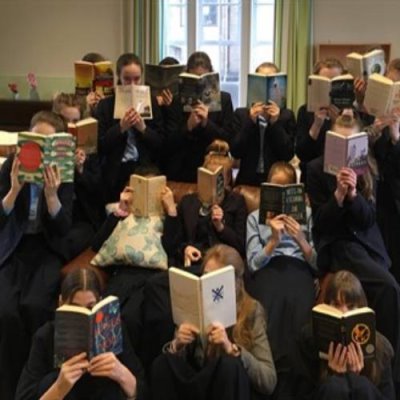 BUILDING A BUZZ ABOUT BOOKS | News | Glenalmond College